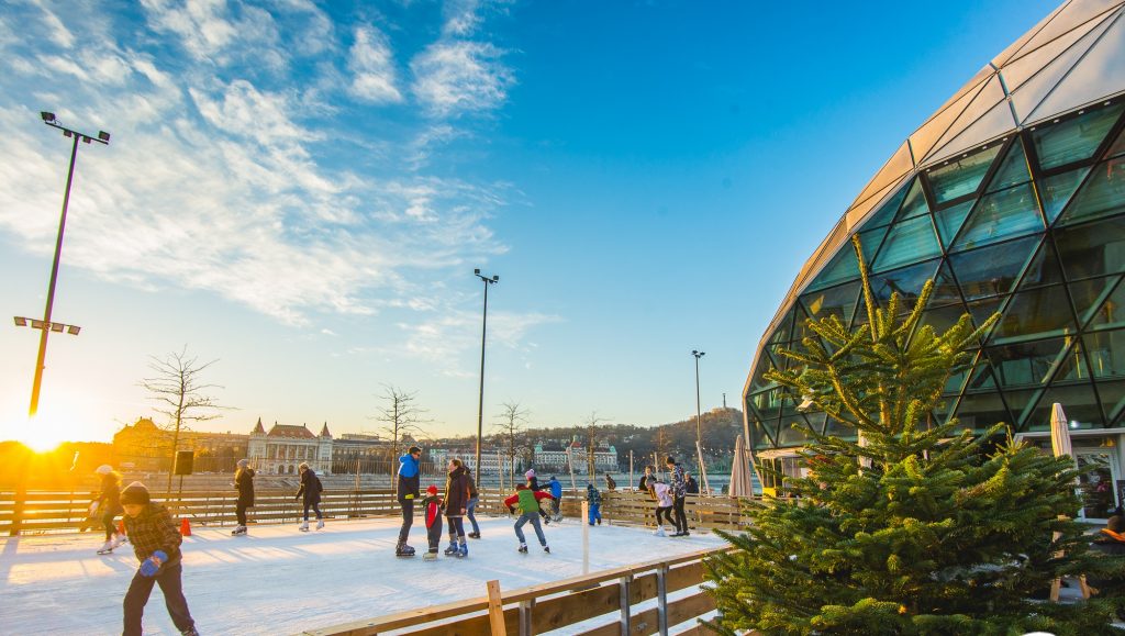 Free Ice Rink at Budapest Whale - Budapest Christmas